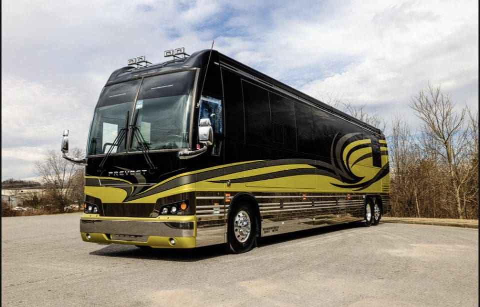Band Tour Bus | Band Tour Coaches | Musician Tour Bus